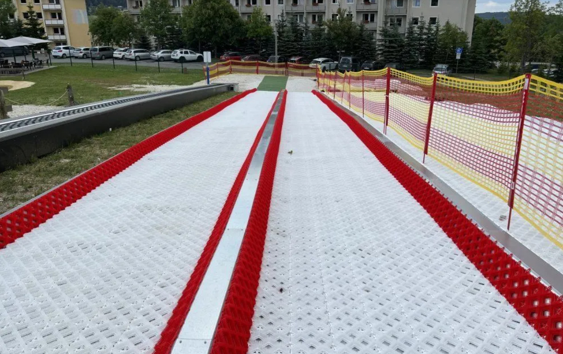 New Hybrid Ski and Tubing Area Created in Germany